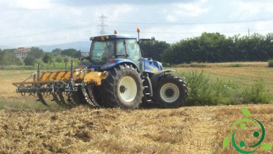 Subsoiling: definition, execution, depth, tools of ...