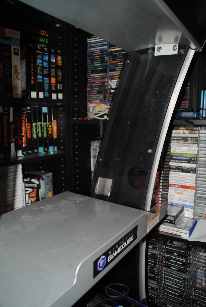 Shop Display : Nintendo Gamecube • AmigaGuru's GamerBlog