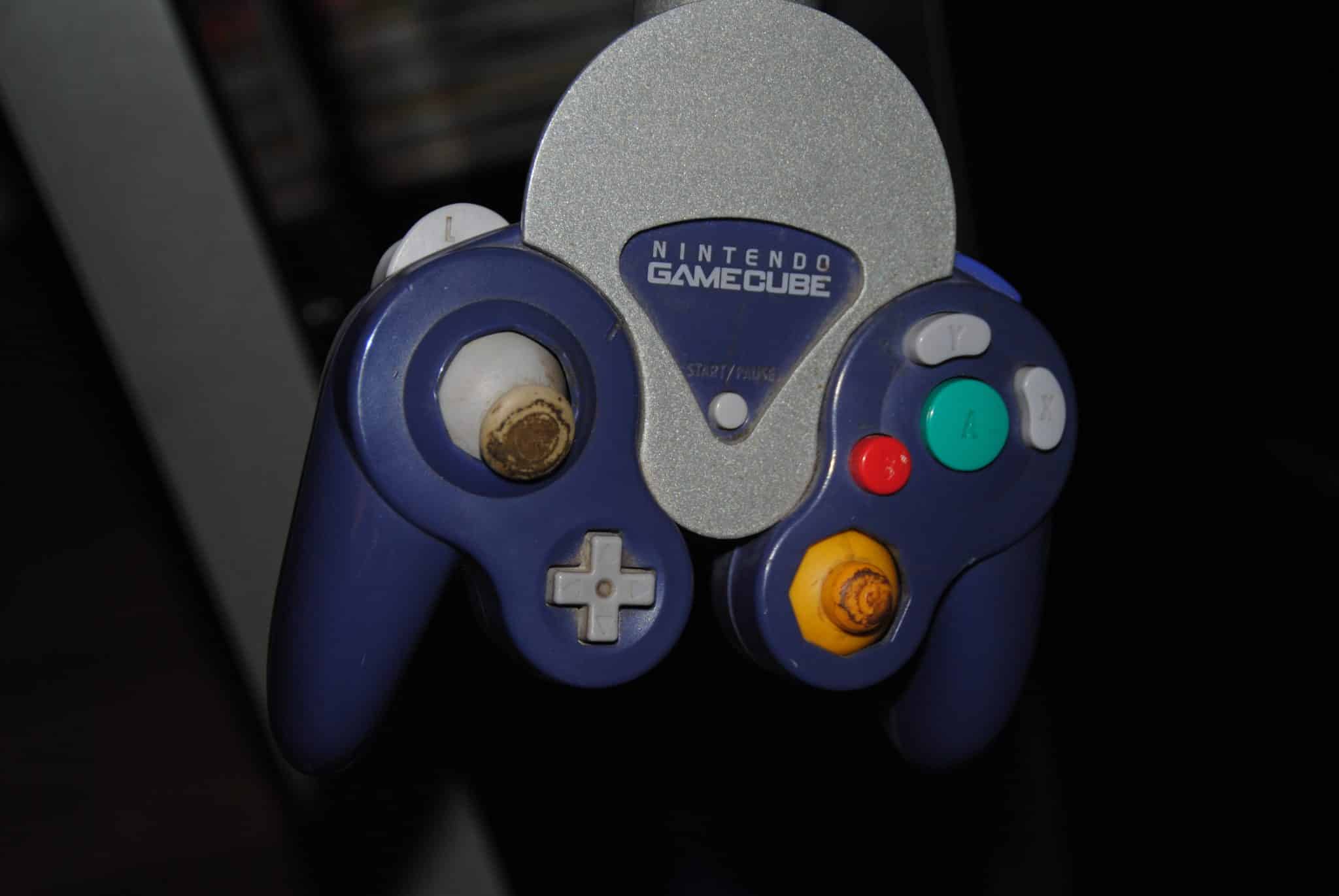 Shop Display : Nintendo Gamecube • AmigaGuru's GamerBlog