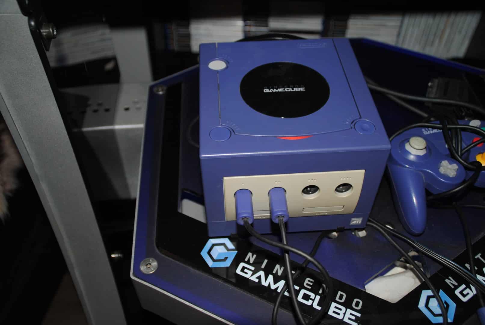 Shop Display : Nintendo Gamecube • AmigaGuru's GamerBlog