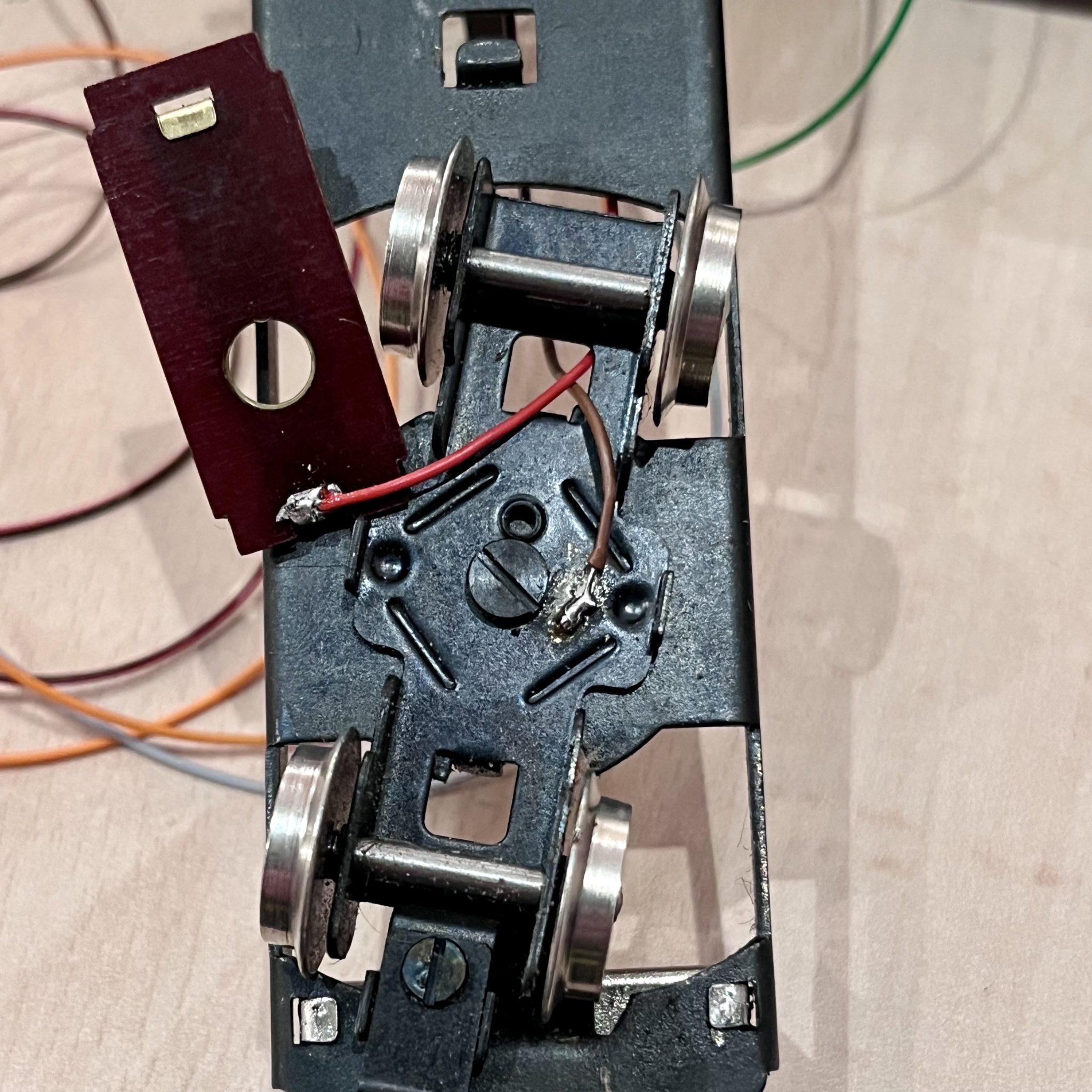 märklin 3021 V200 mit rot-weißem Lichtwechsel und mld3 Digital Decoder ...