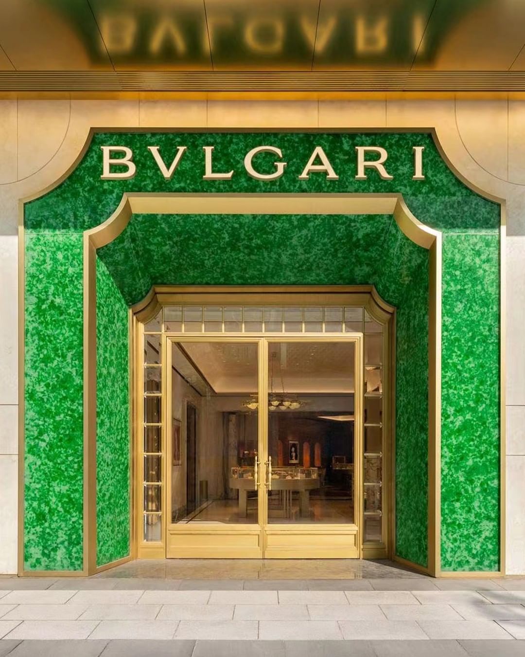 The Story of Italian Luxury Brand - Bvlgari