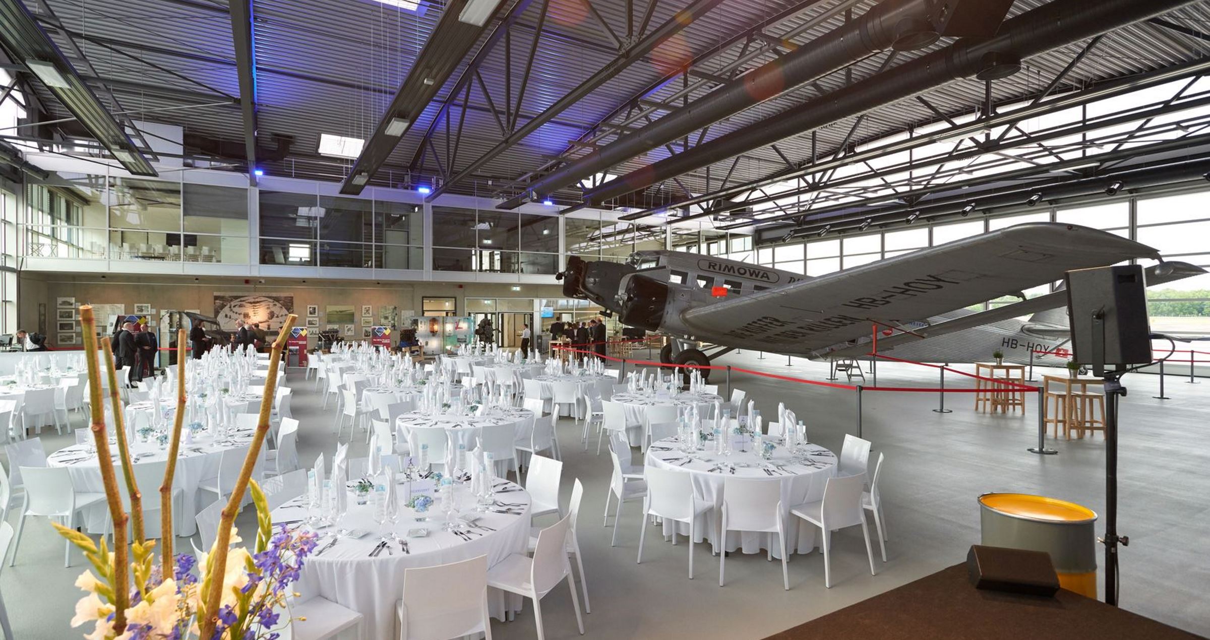 Hugo Junkers Hangar die Location - Der Eventplaner