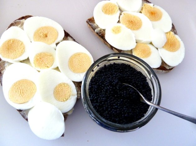 Sardellenbrot mit Ei – Der Mut Anderer