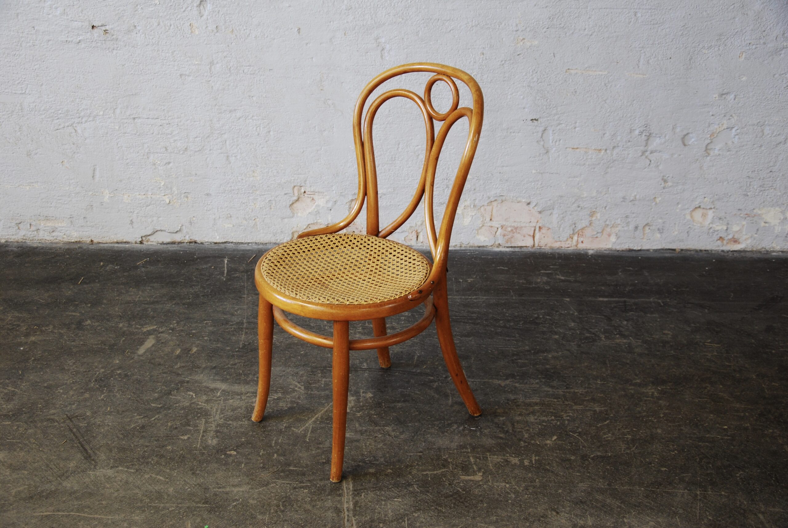Stol, Thonet, No. 19, "Angel Chair" - Folks Interiör