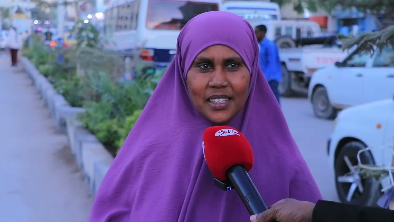 Qaar Ka Mid Ah Shacabka Hargeysa Oo Ka Hadlay Diiwaangelinta. – Gabiley ...