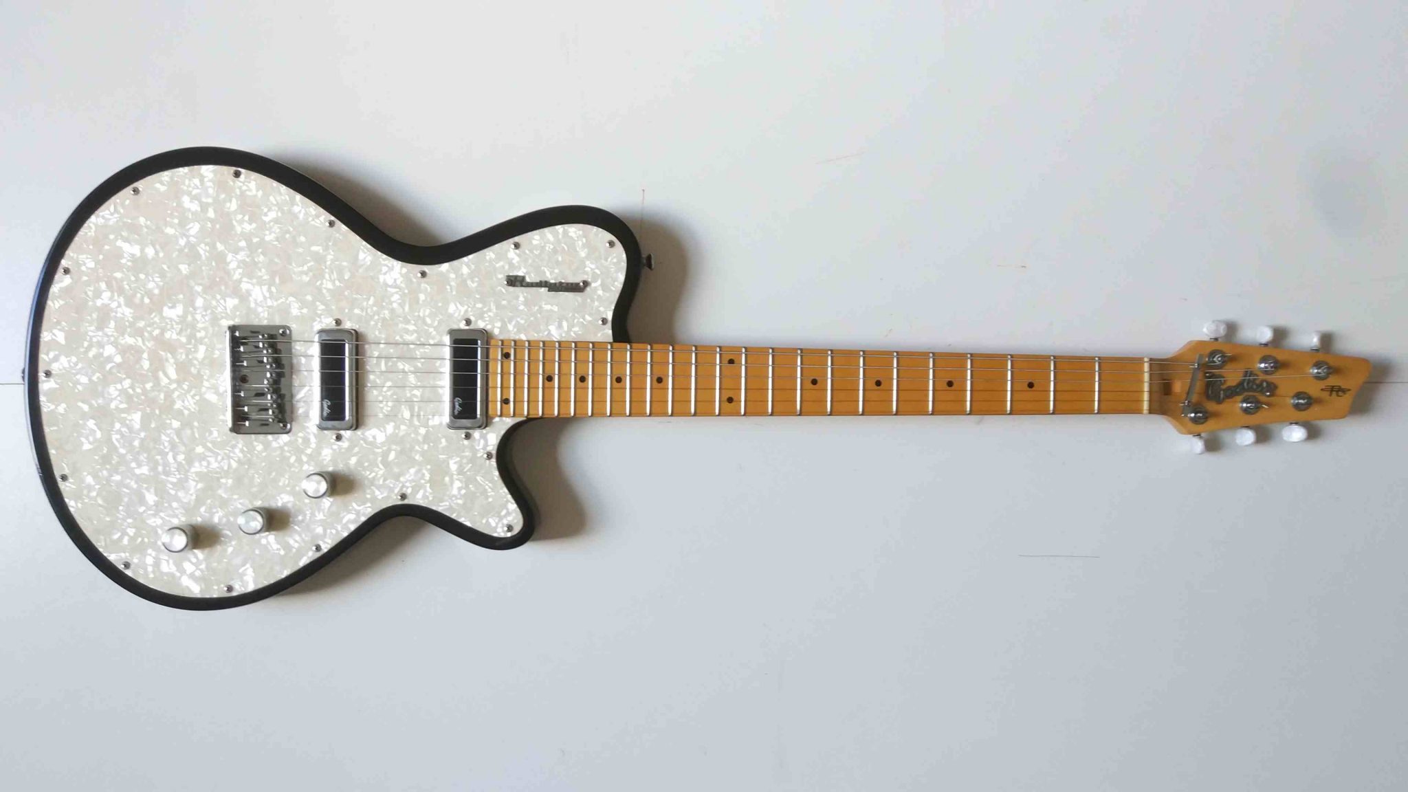 Godin Radiator - Harry Guitars