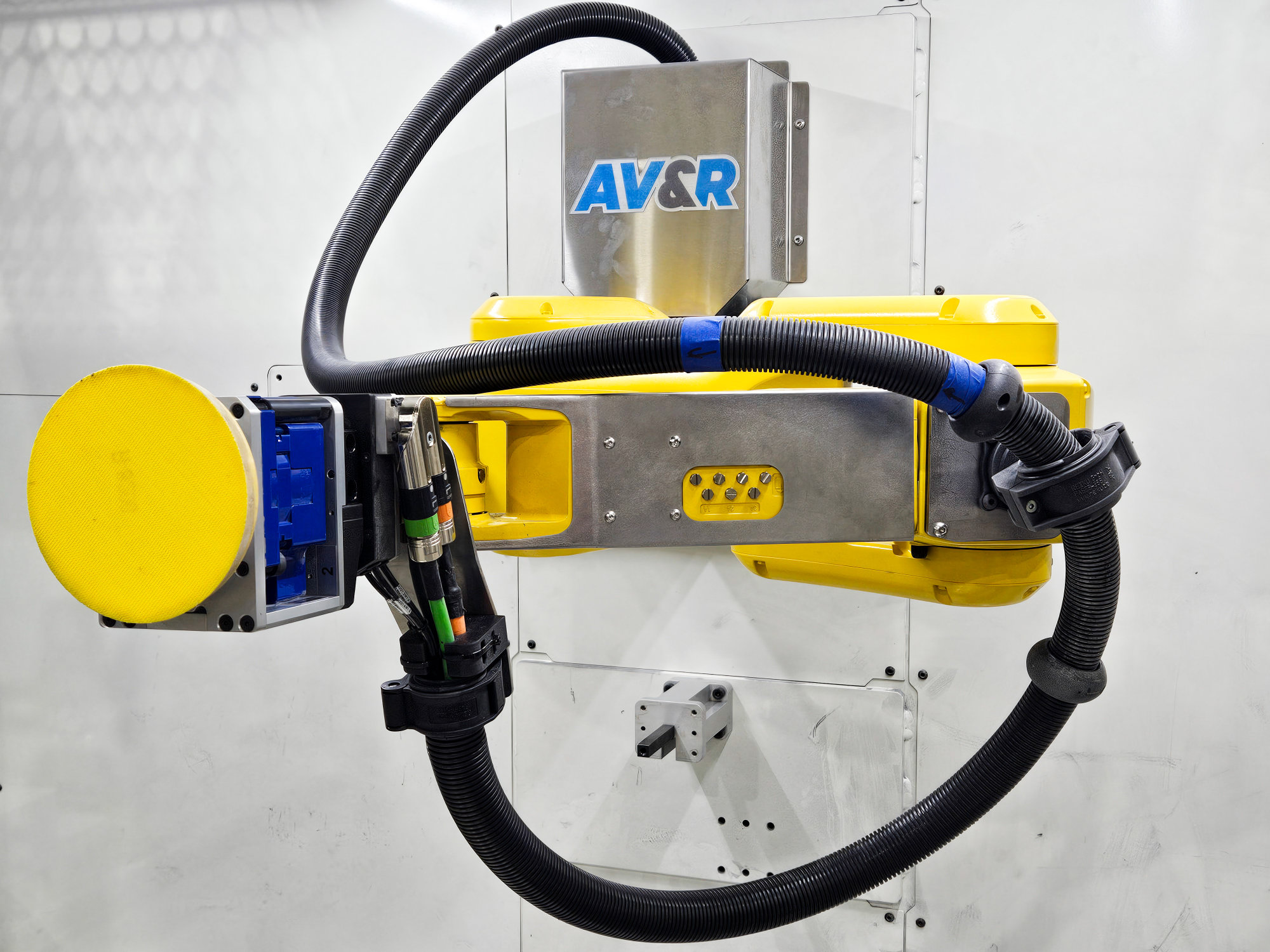 AV&R's TF-X 1200 robotic system chooses high-speed and ultra-compact ...