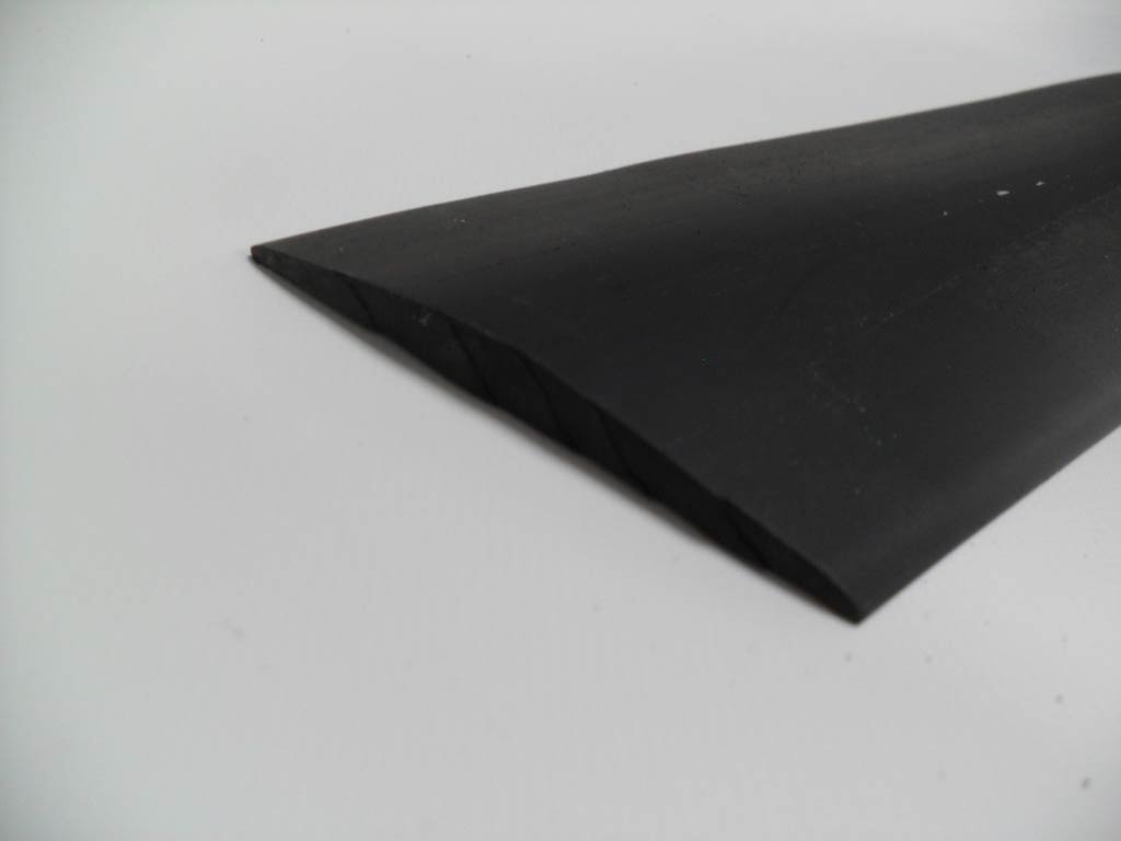 Avon Rubber Rubbing Strake Black V00417/Grey V00074 Metre – IBS Boat ...