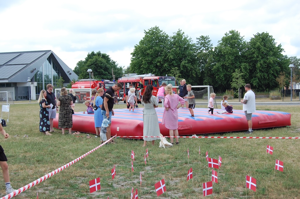 Midsommerfesten i Aabybro: Sjov og fest for hele familien idag på Aaby ...