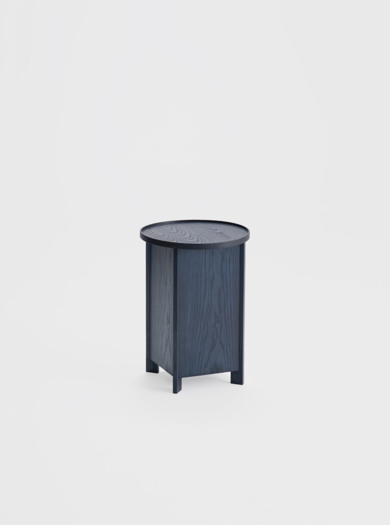 Sake Side Table Note Design Studio Ariake Les Vrais furniture