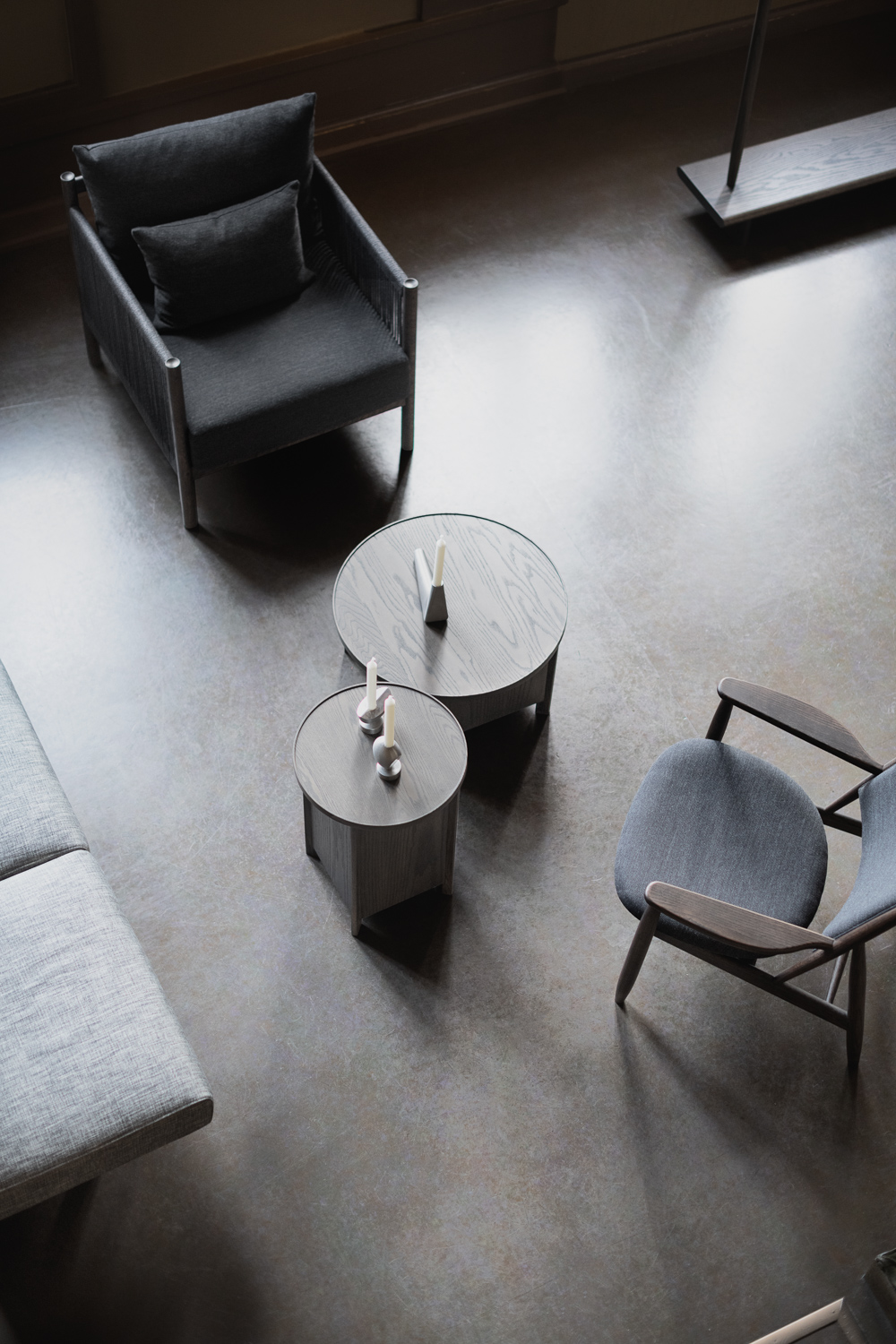 Sake Side Table Note Design Studio Ariake Les Vrais furniture