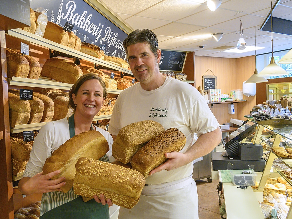 Bakkerij Dijkzeul Vijfhuizen: passie voor brood en banket - Liefs uit ...