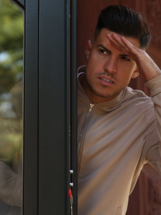 9 Obvious Things Men Do When They Want To Break Up - Love Pavillion