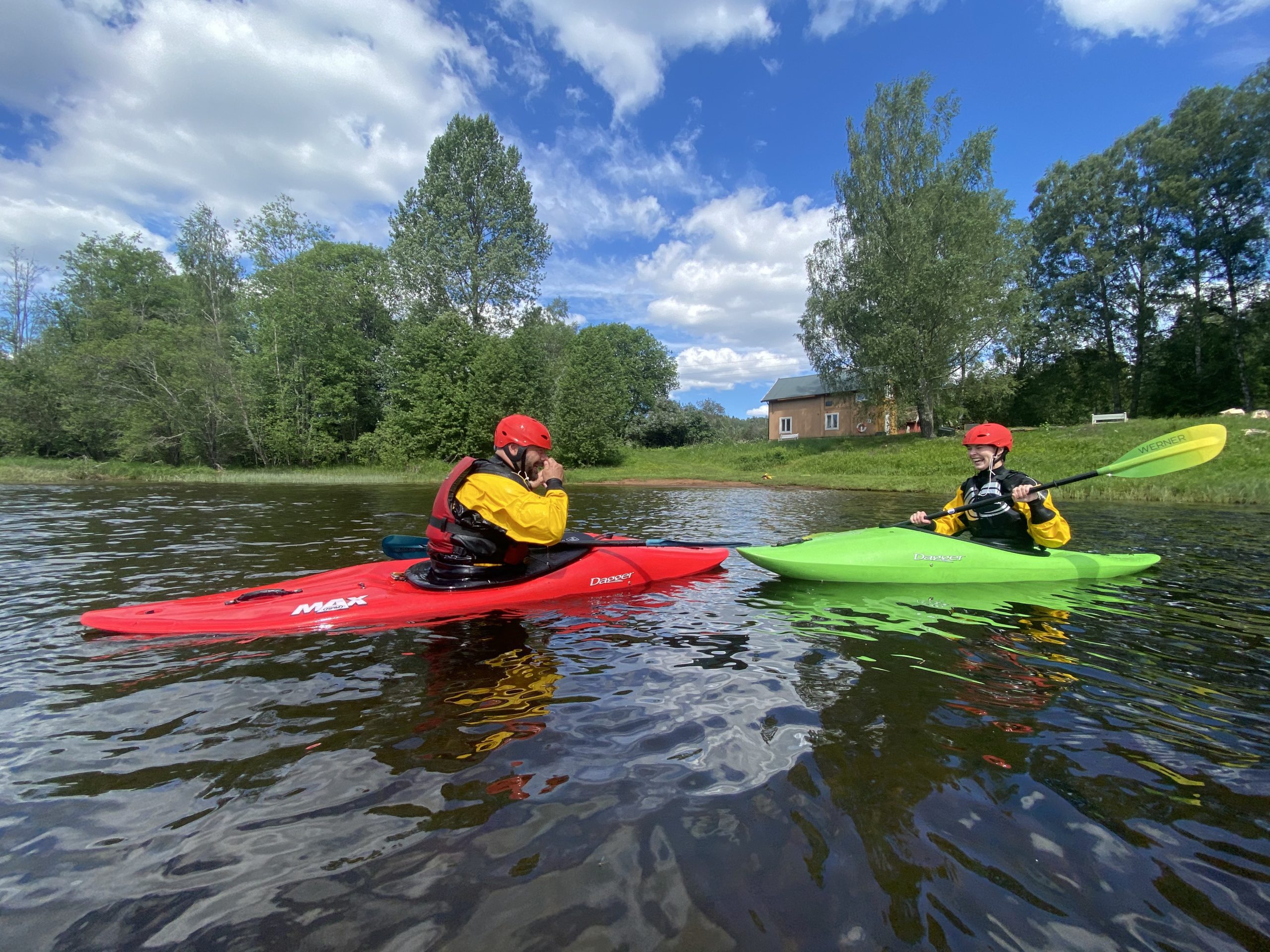 Practicing basic kayaking skills - get ready for the kayak season!