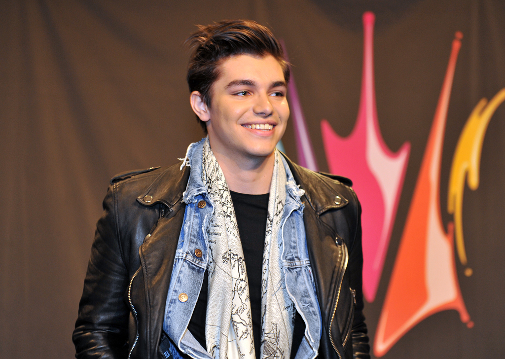 ”Jag kommer bjuda på något nytt och fräscht!” – Melodifestivalklubben