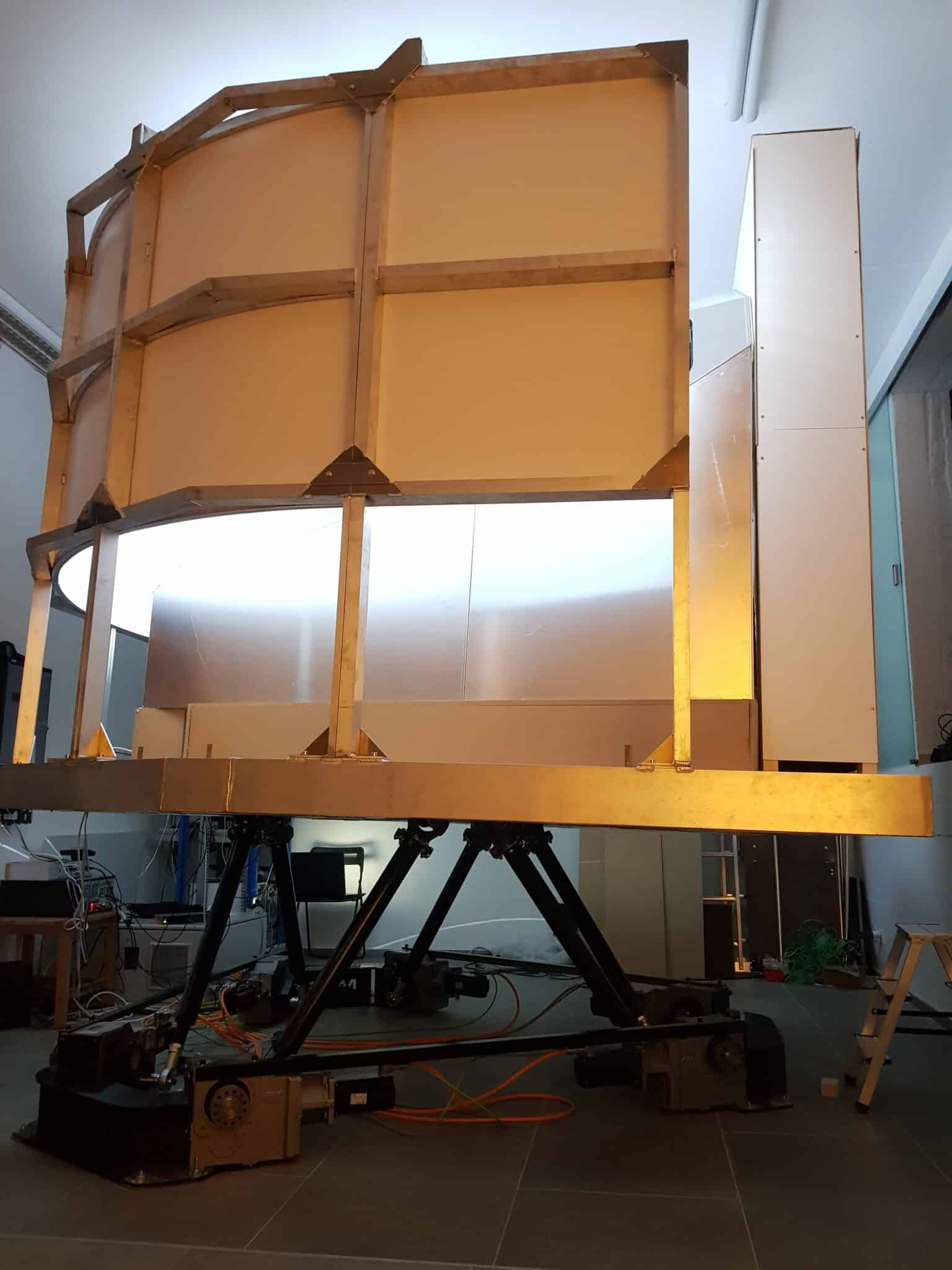 MOTION FOR SIMULATORS - 6DOF MOTION PLATFORMS