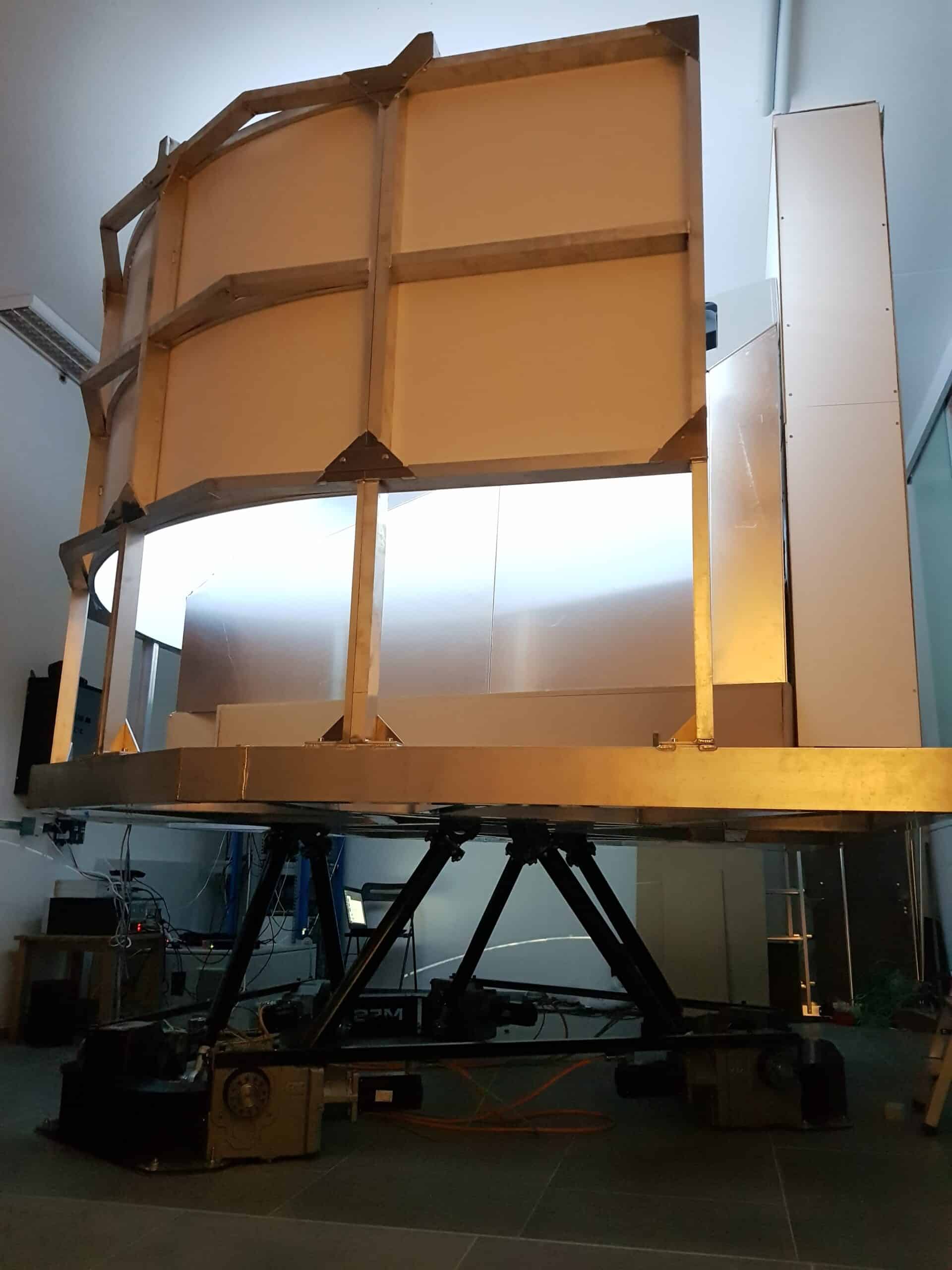 MOTION FOR SIMULATORS - CUSTOM MOTION PLATFORMS