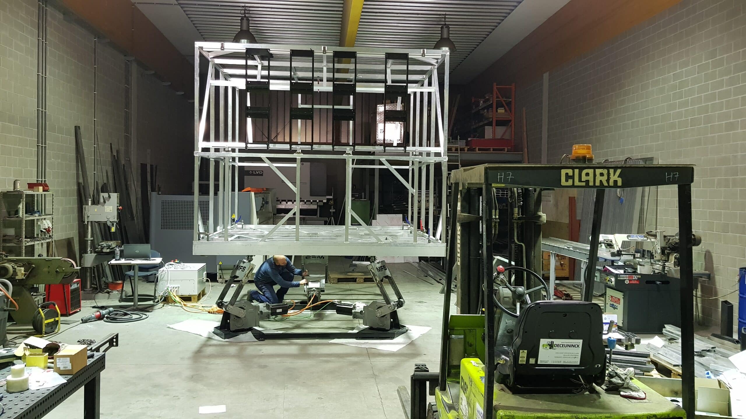 MOTION FOR SIMULATORS - 3DOF MOTION PLATFORMS & SYTEMS