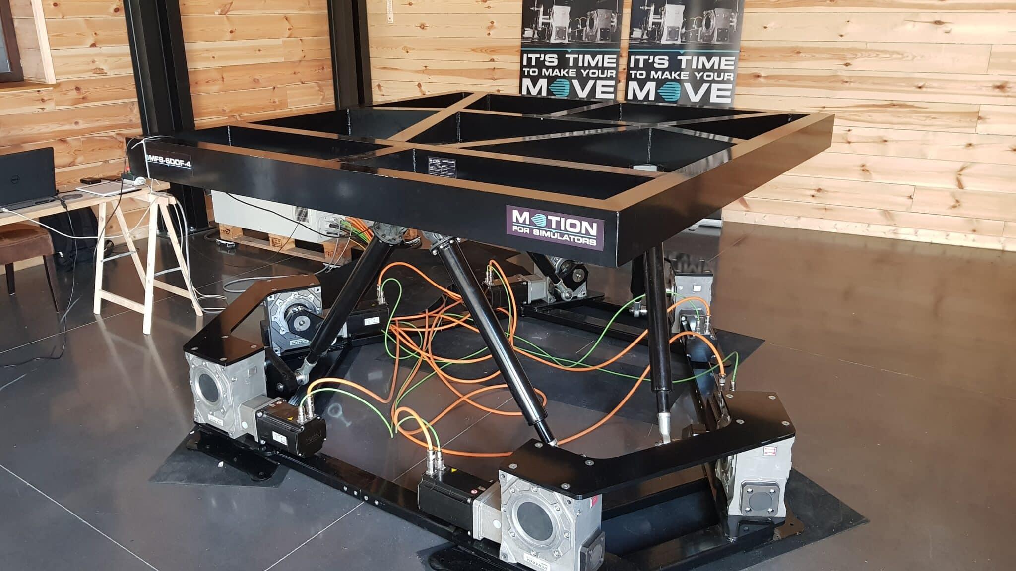 MOTION FOR SIMULATORS - 6DOF MOTION PLATFORMS