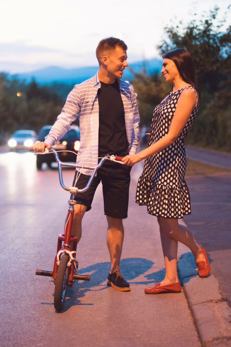 20 Commonest Examples of Mixed Signals From Guys - Olubunmi Mabel