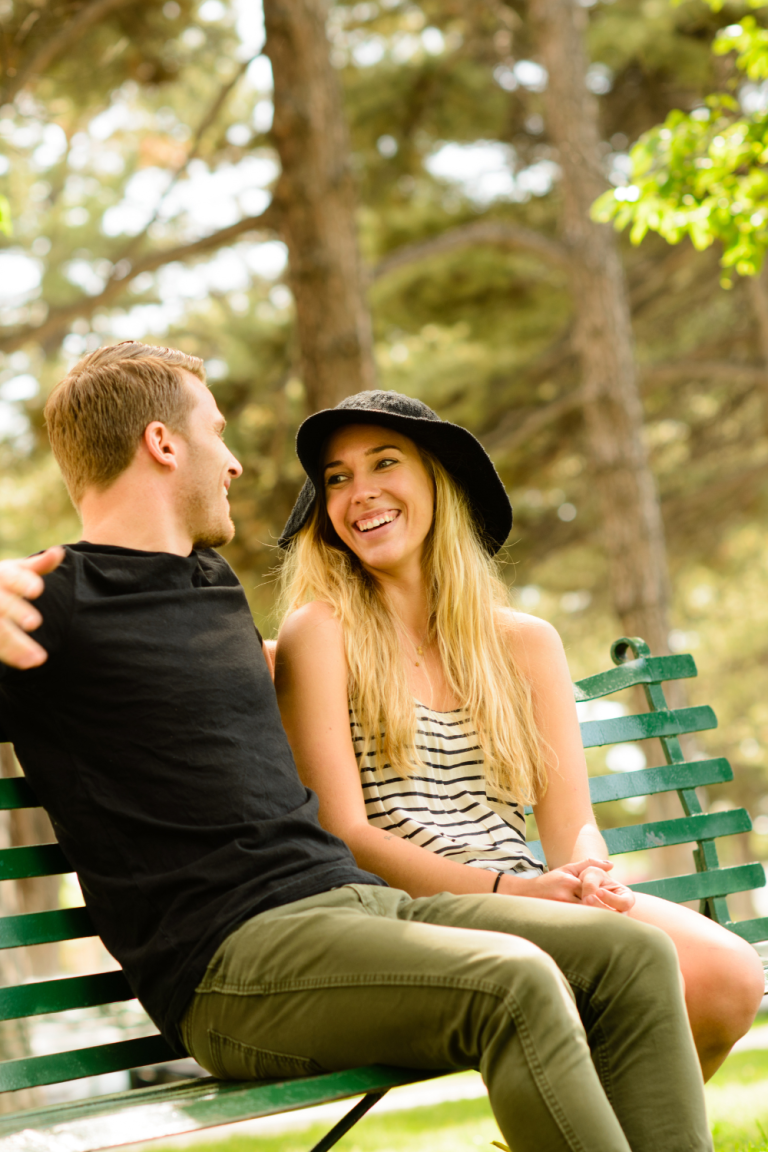 10 Positive Signs a Commitment-phobe Loves You - Olubunmi Mabel