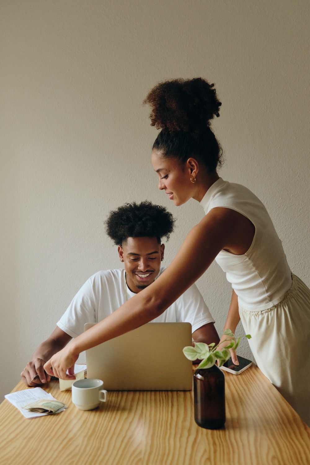 Should I Help My Boyfriend Financially? 8 Things To Consider - Olubunmi ...