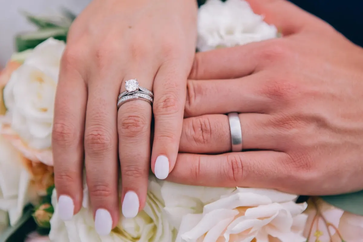 12 Fascinating Reasons Why You Should Always Wear Your Wedding Ring