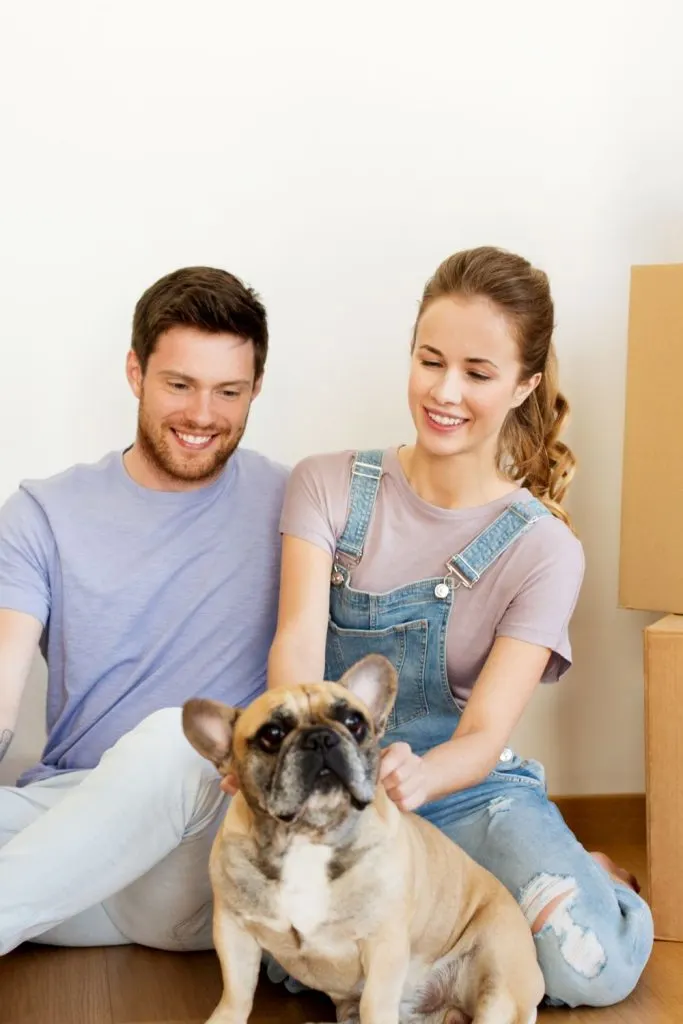 What Makes a Man Approach a Woman? 10 Irresistible Things - Olubunmi Mabel