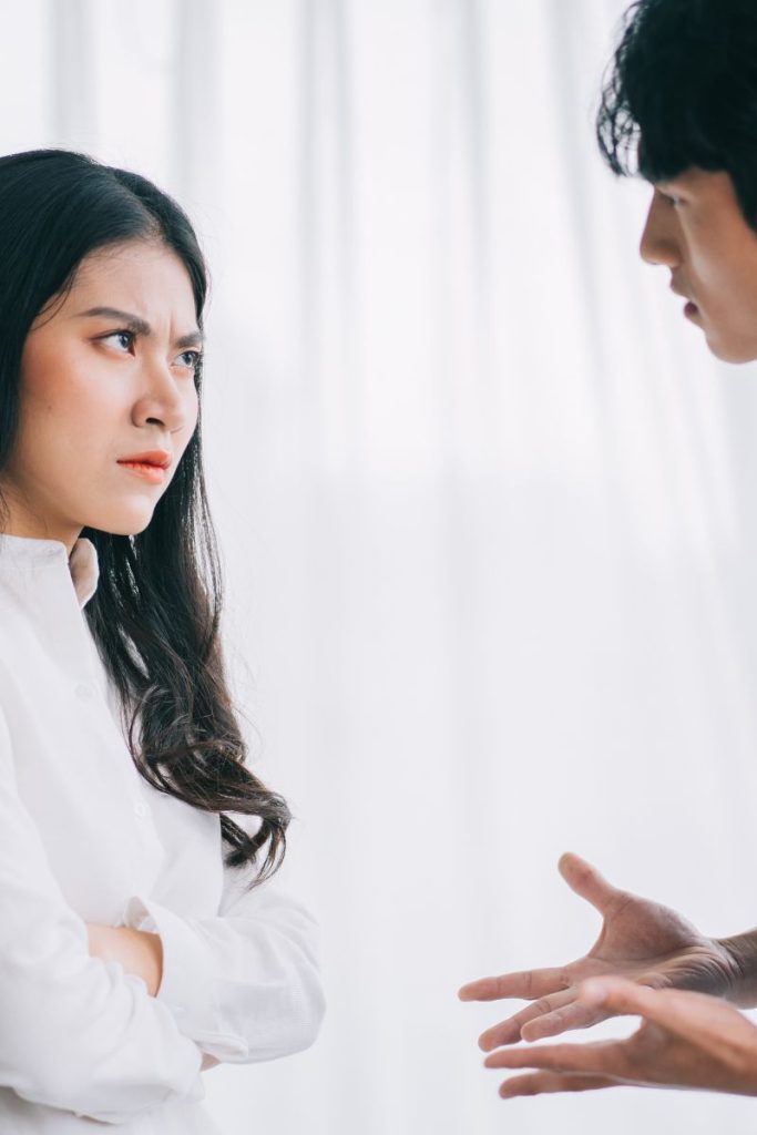 Why is He Mad When He Hurt Me? 11 Reasons He's Playing The Victim ...