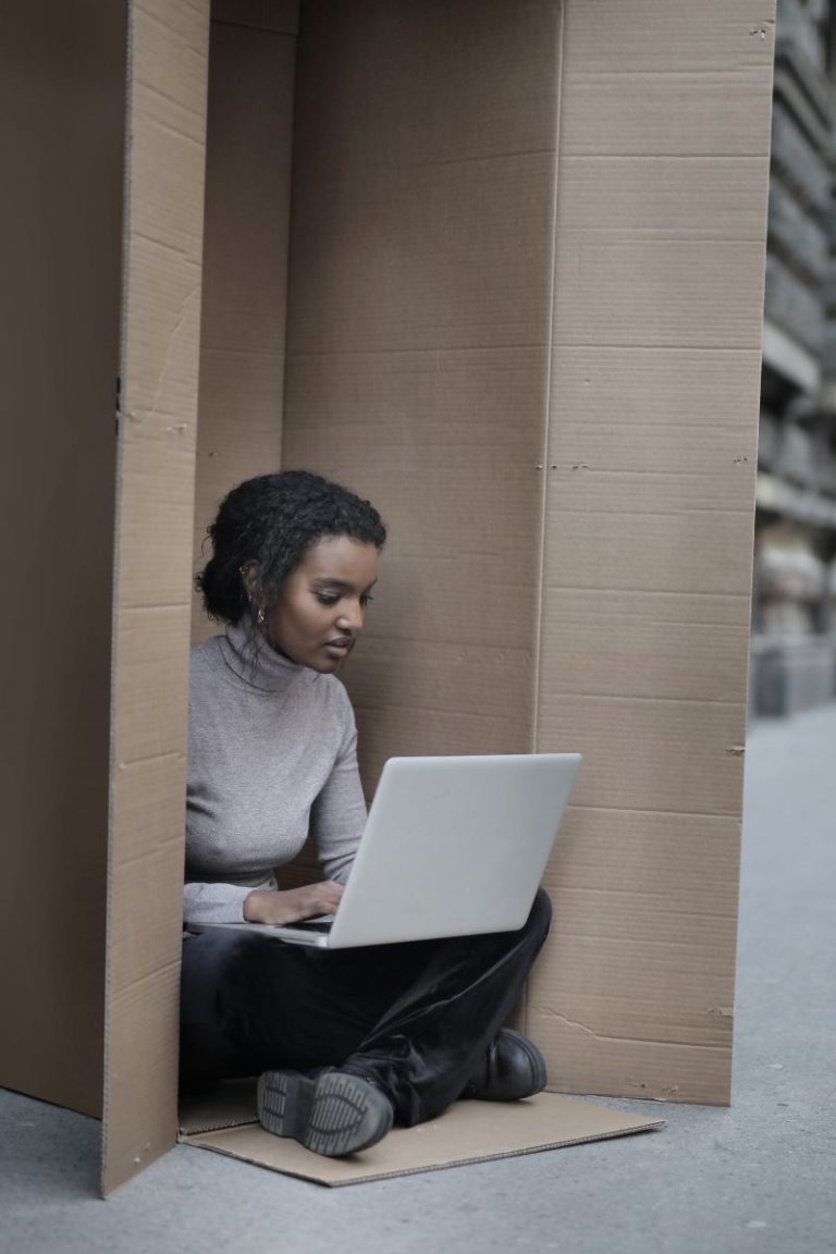 23 Jobs Where You Don’t Have To Talk To People: Perfect For Introverts ...