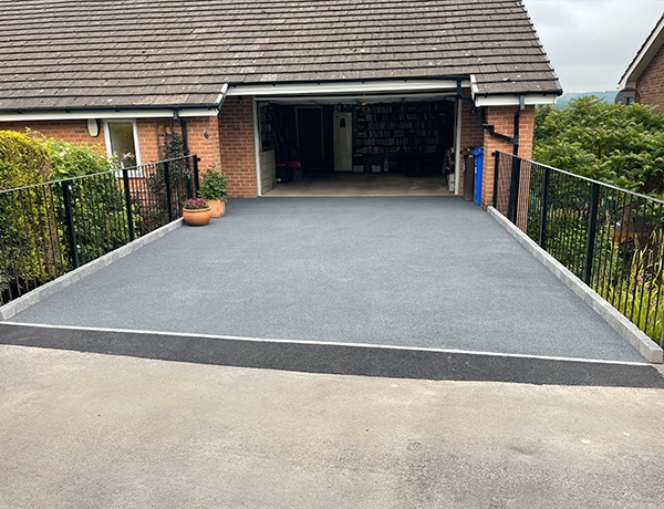 Resin-Bound Driveway Services in Sheffield - Parkhead Paving