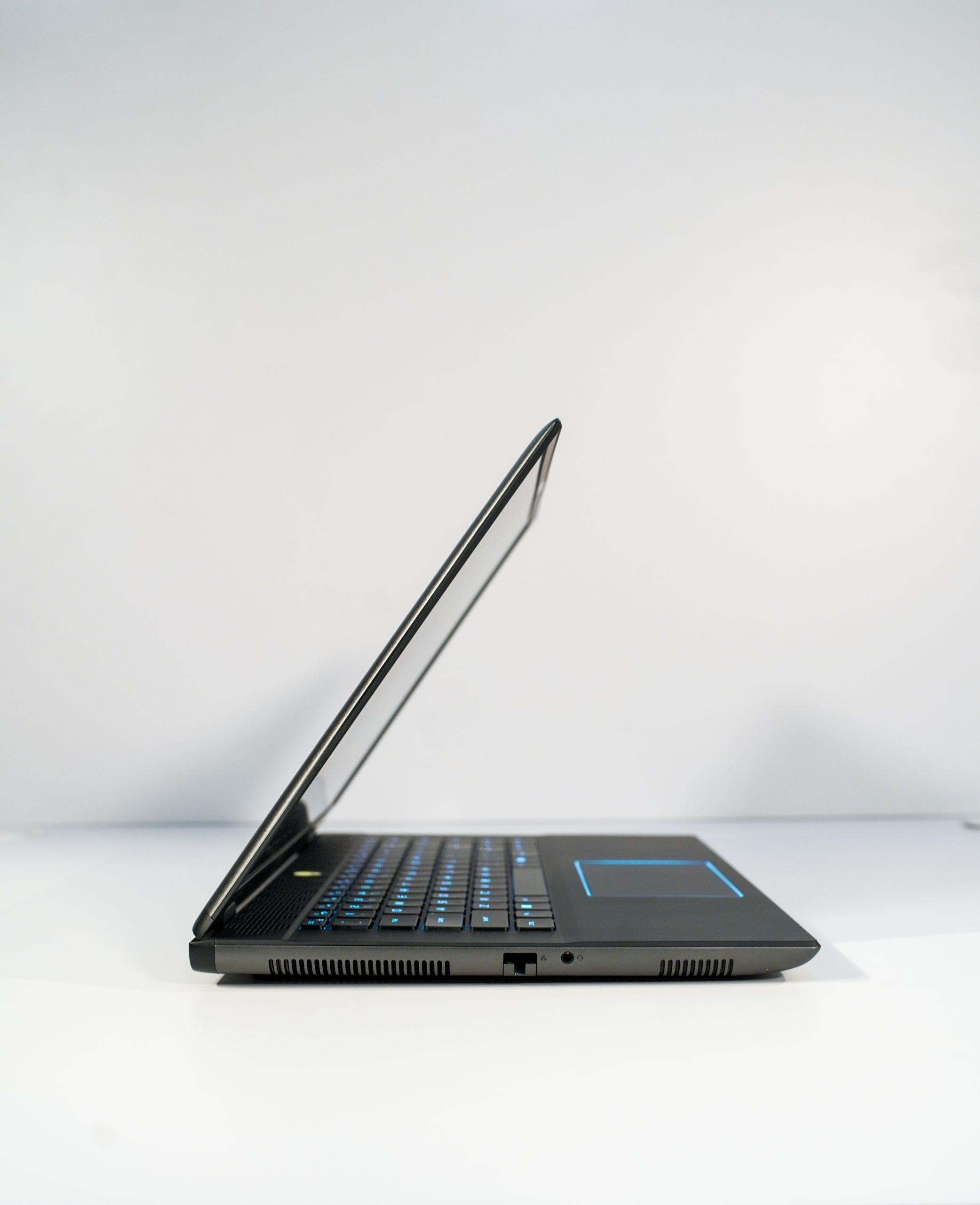 Alienware m16 R2: un nuovo livello di gaming laptop