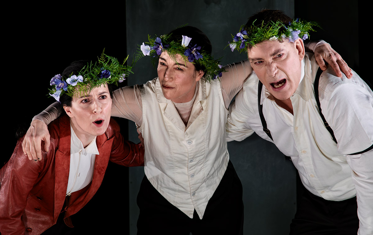 LANDET UTOM SIG på Kulturhuset Stadsteatern - halva priset! - Scenpass ...