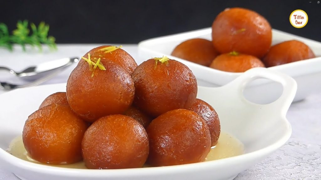 Perfect Gulab Jamun Recipe with Milk Powder – 7 Steps to Soft & Juicy Sweets! - Tiffin Box