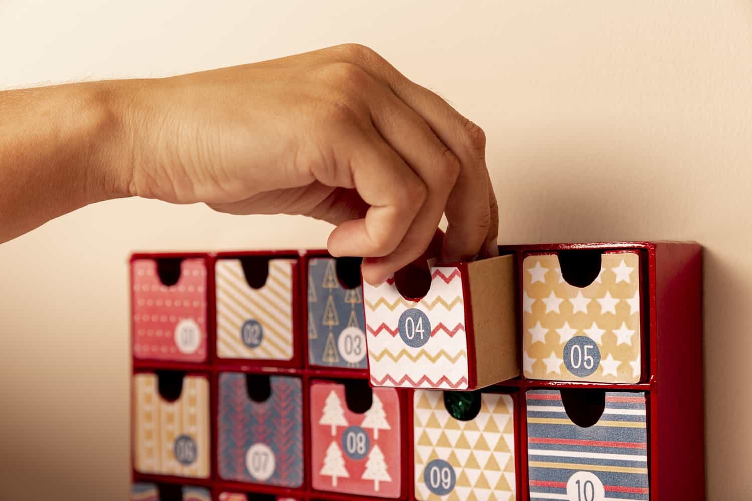 Waiting For Christmas - Preschool Bible lesson for advent. - Trueway Kids