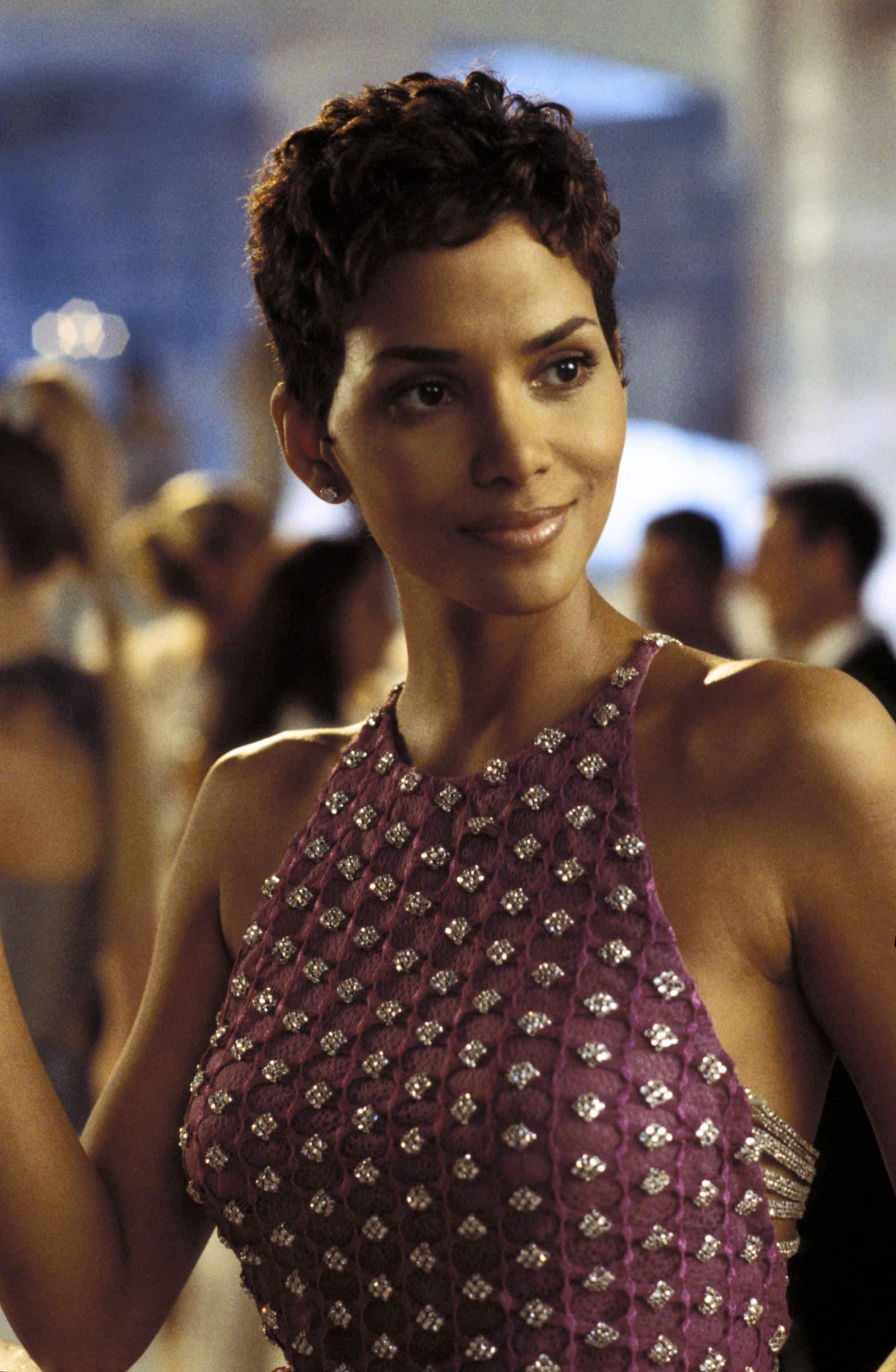 Bond Girl: Giacinta ‘Jinx’ Johnson – Unixplorian Museum of Motion Pictures