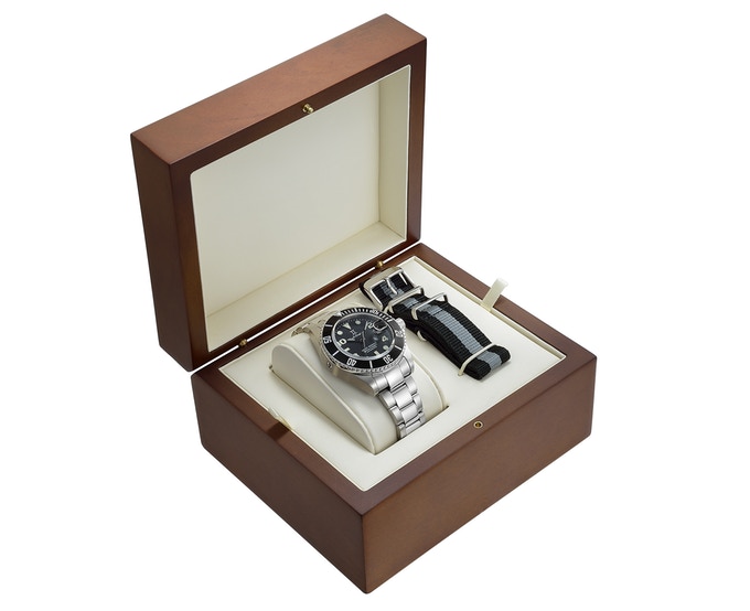 Introducing The Pauli Caspieri Deep Ocean Watch - WristReview.com ...