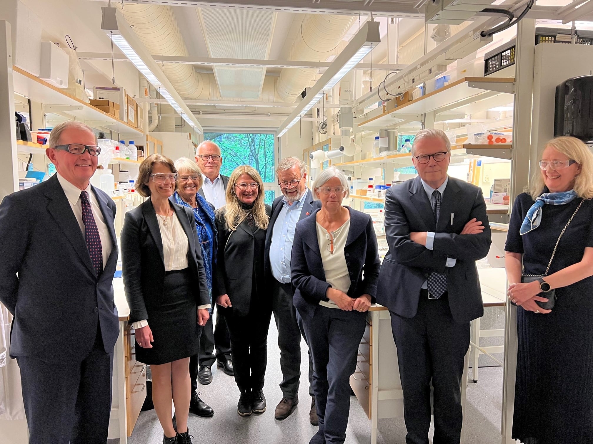 KAW board and international delegations visit WWSC