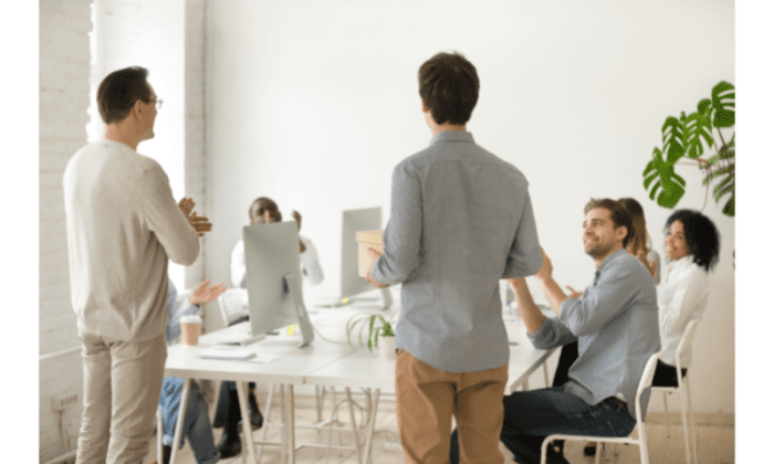 How to Introduce Yourself on Your First Day of Work » AajKaAkhbaar.com