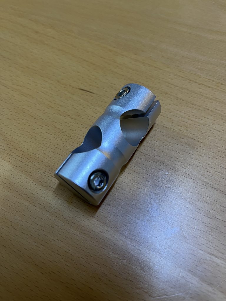 Two Way Connector Round – 16mm to 16mm Round Bar – Aetee Group