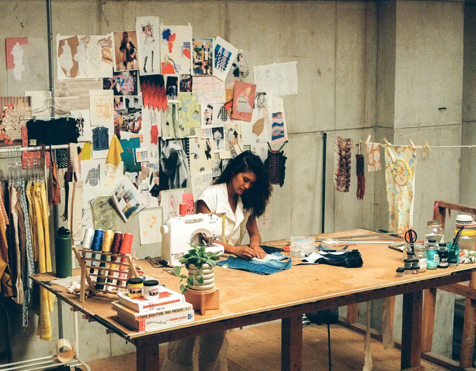 6 Steps To Starting Your Clothing Brand - Apparel Entrepreneurship