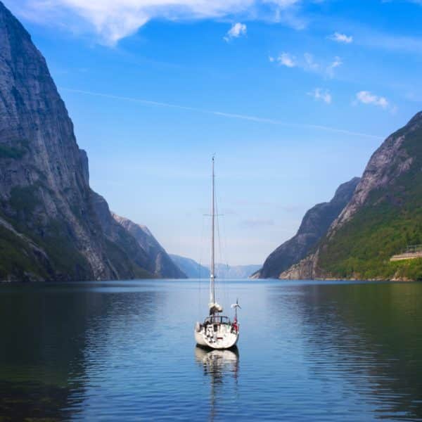 What is a Fjord? - 6 Amazing Facts About the Norwegian Fjords