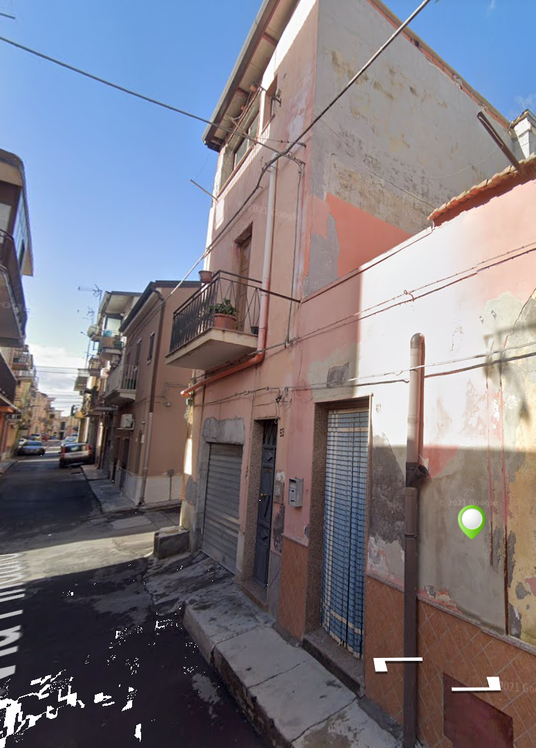 Stabile ad Adrano, in Via Pindaro Prezzo Asta:35300 - asta88.it