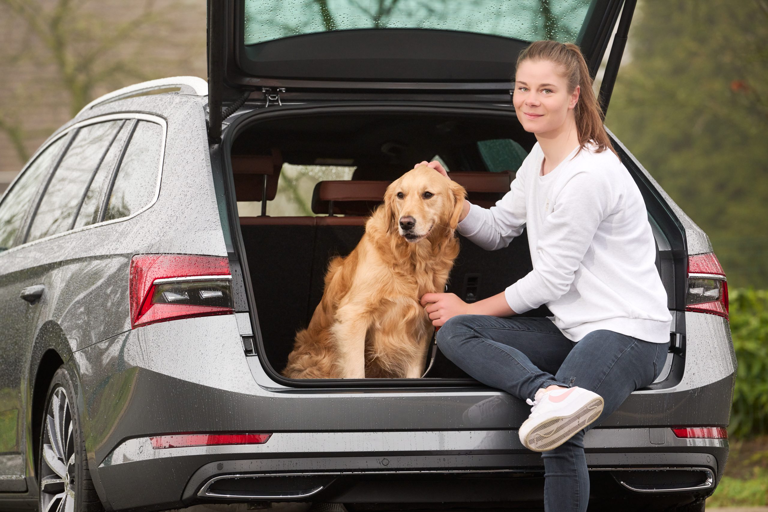 Škoda België lanceert de Superb Lotte Kopecky Limited Edition ...