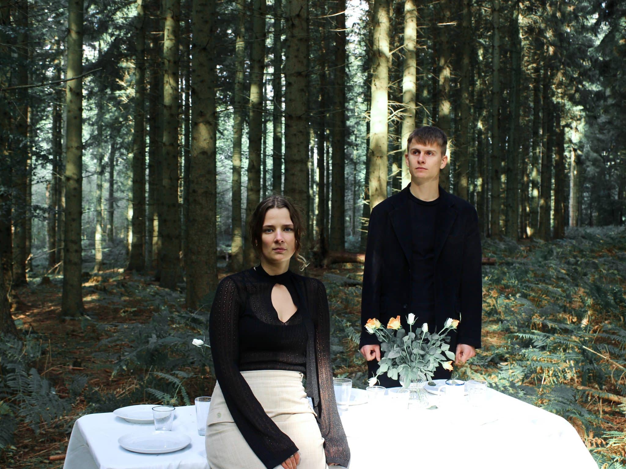 Indie-duoen i mlm imponerer med smuk og meditativ debut-EP ...