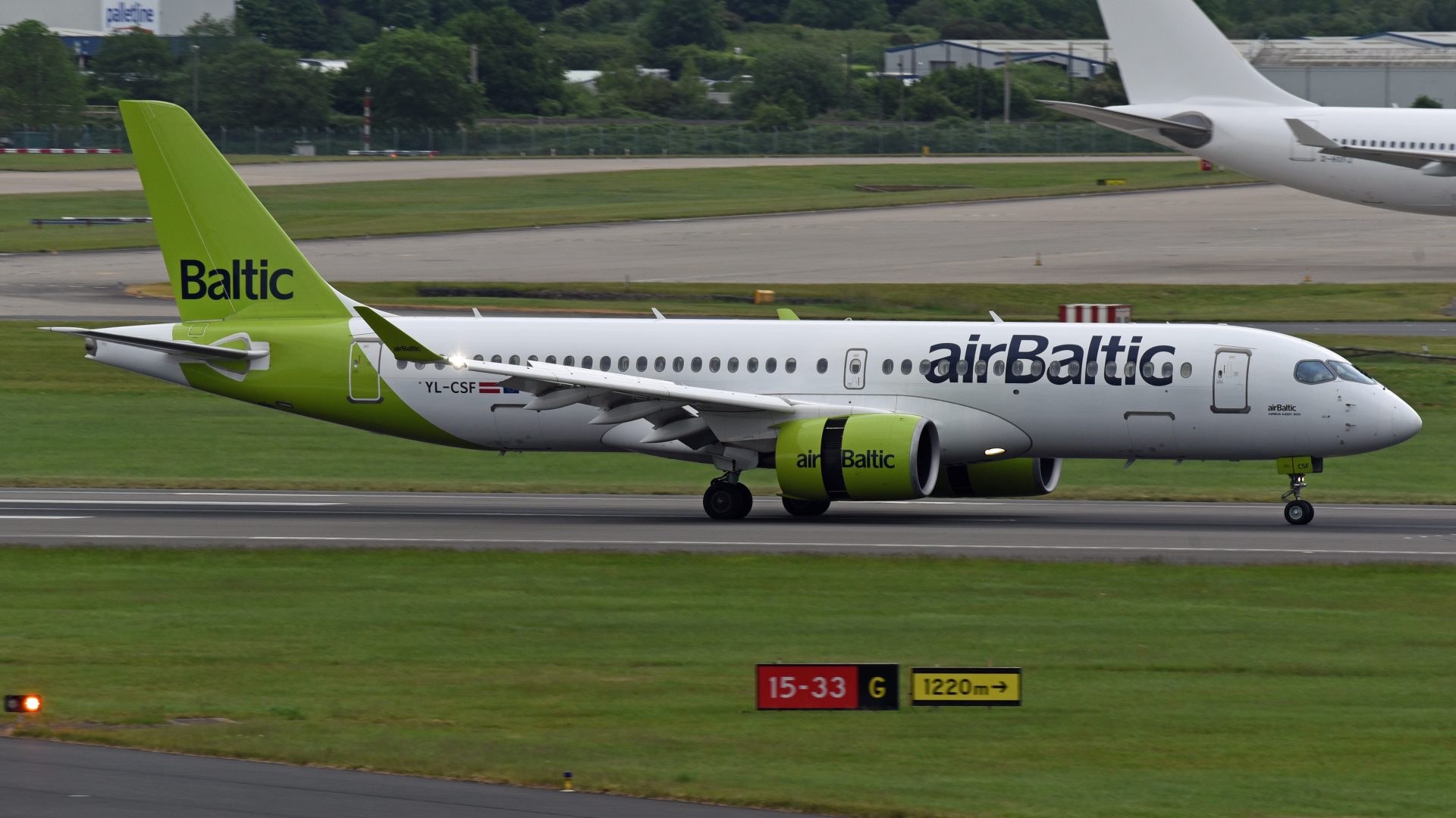 Birmingham Airport Movements 18/05/2022 - The Alternative BHX website