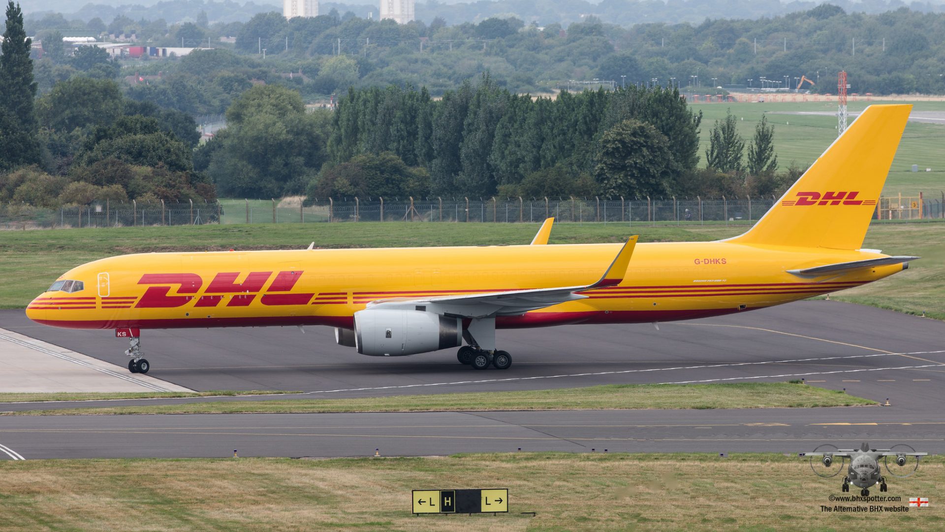 DHL newly converted freighter B757-223 WL G-DHKS arrives @BHX | The ...