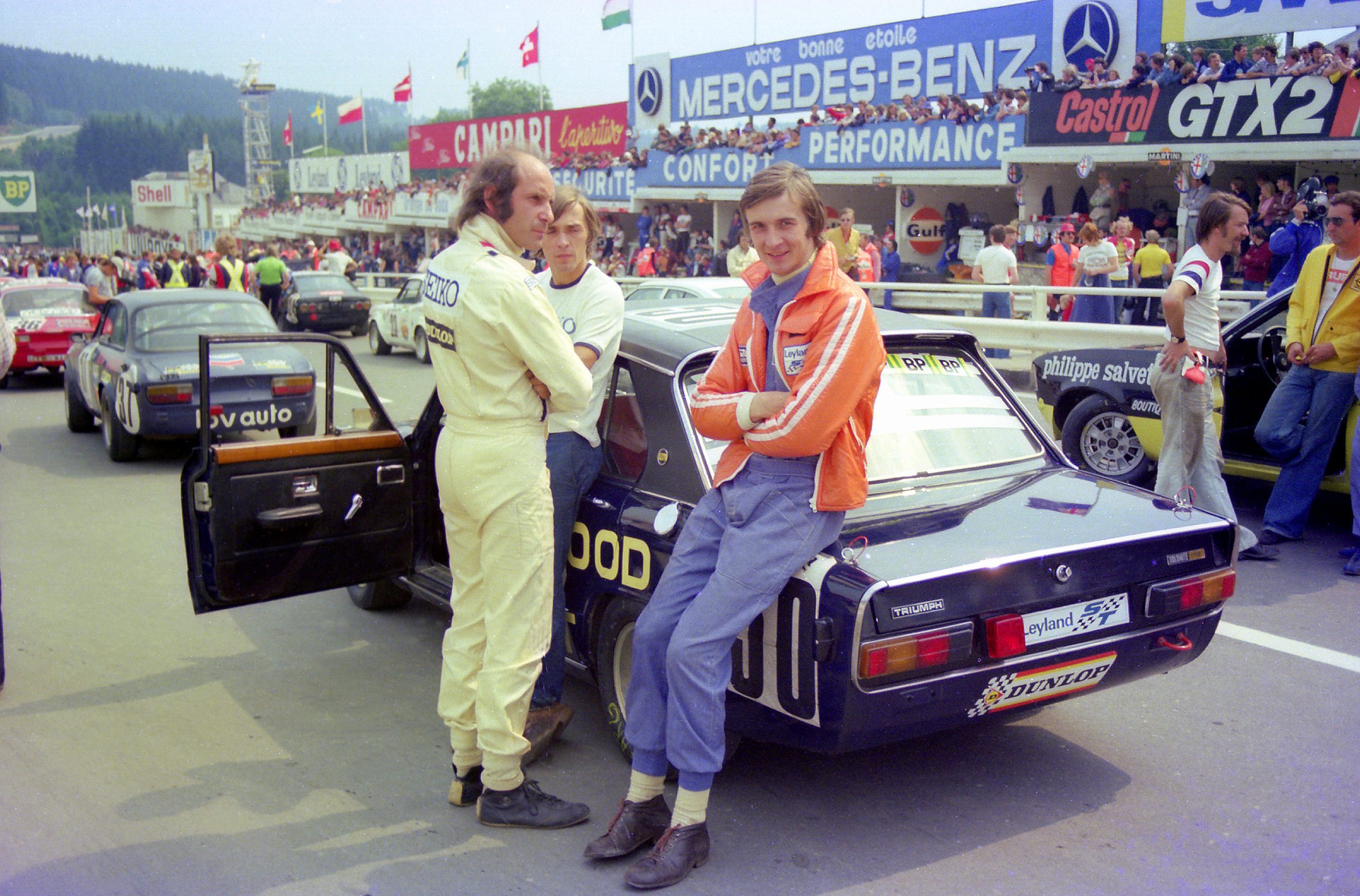 Les rencontres de Guy Pirenne avec René Metge et Coluche… - bourgoigniebirrellspa72.be