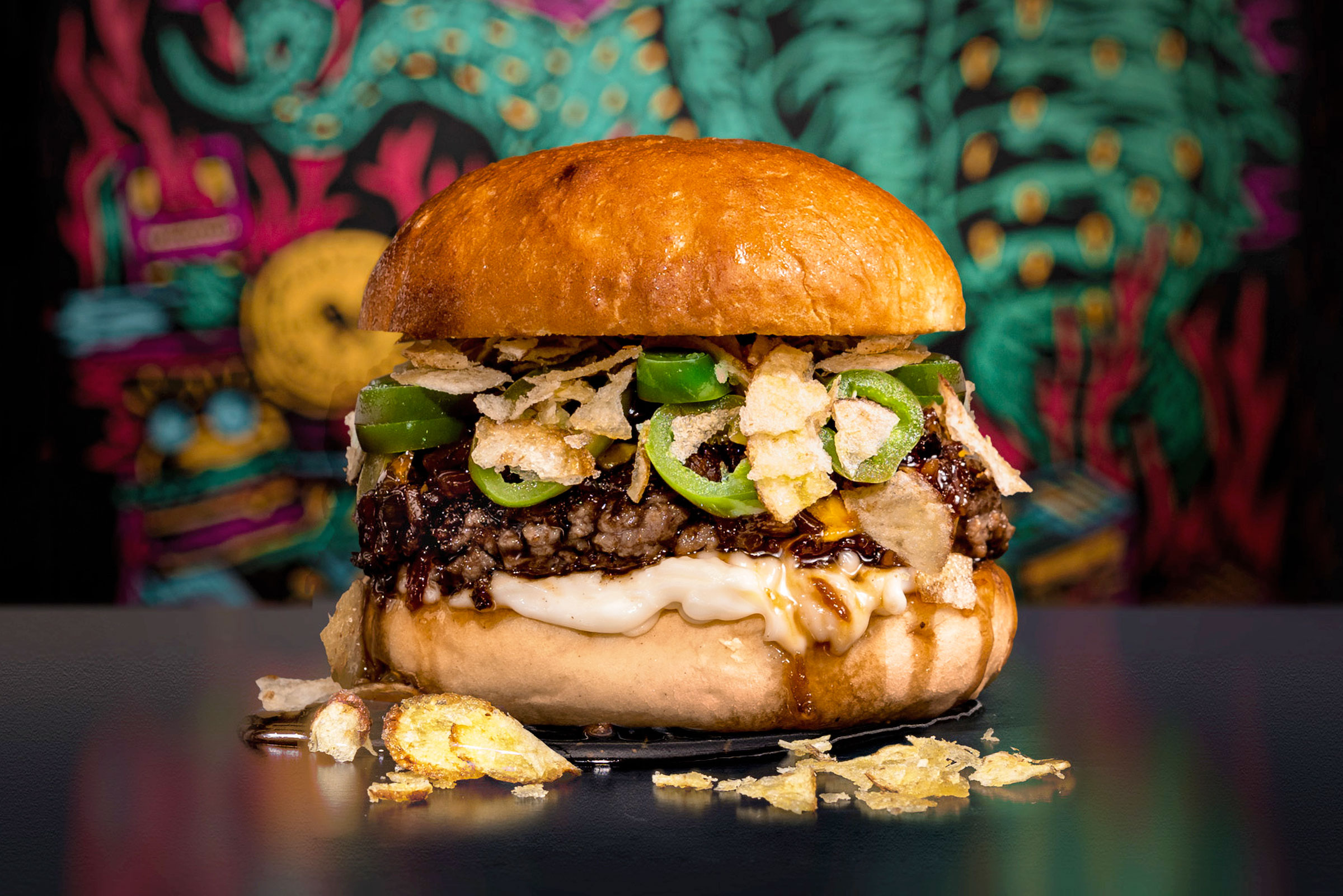 Pigzilla gör comeback på Bastard Burgers • Burgerdudes